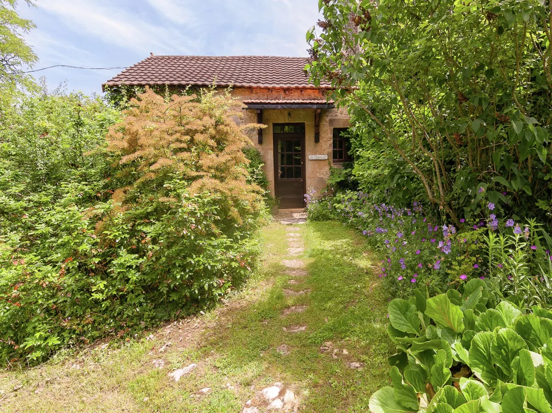 Estate In Dordogne Near Sites - Les Eyzies-de-Tayac-Sireuil