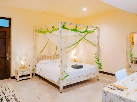 Tigalima Homestay - Yogyakarta