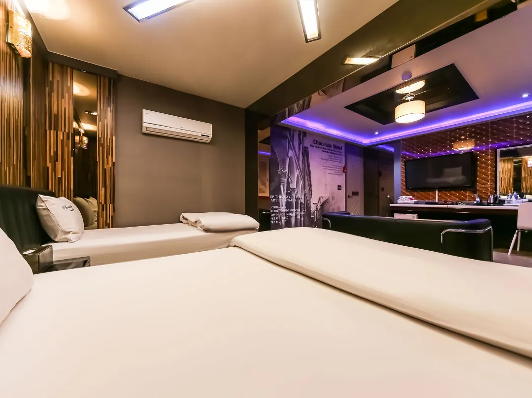 Yeungnam University Gyeongsan Chocolate - Yeongcheon-si