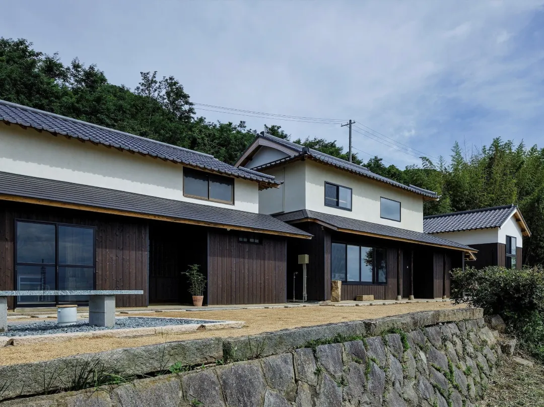 Kotobukian - Awaji