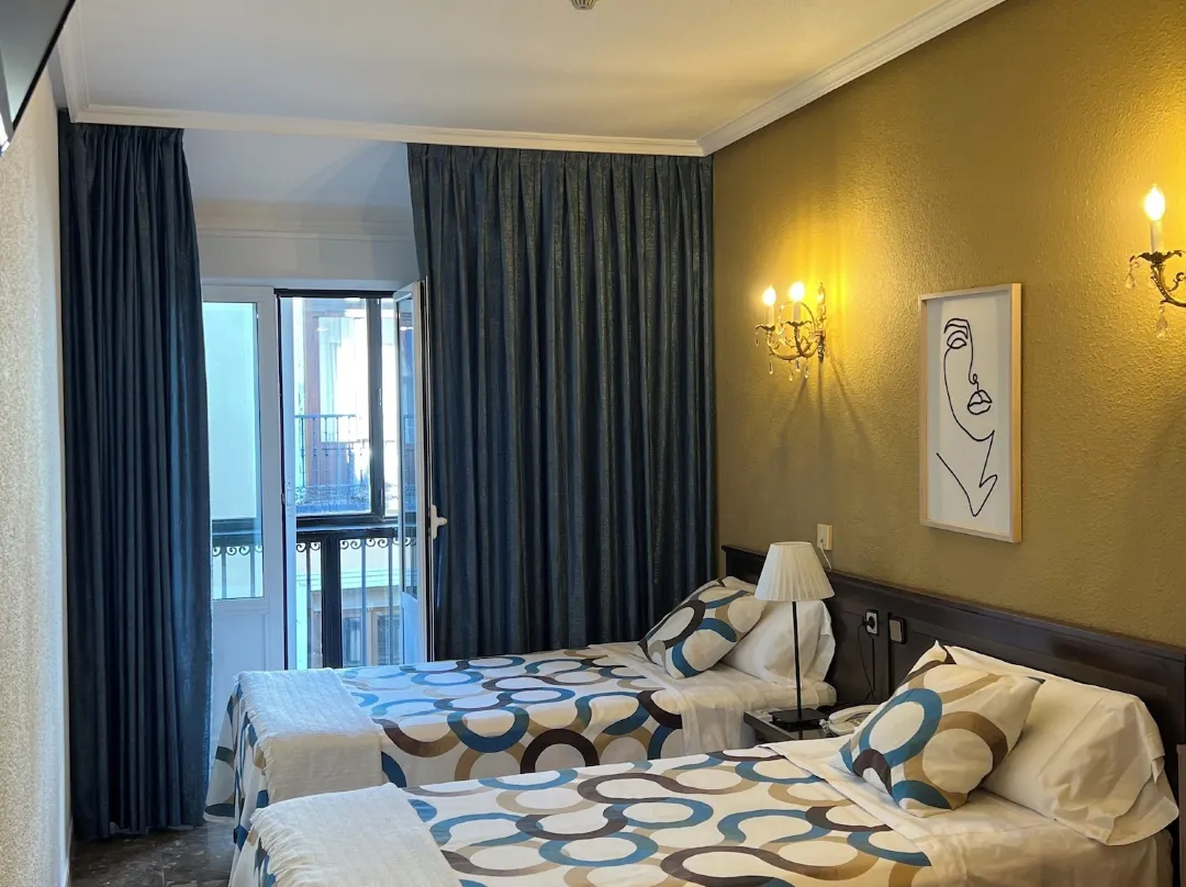 Hostal Sonsoles Madrid-centro - Madrid