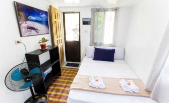 Casa Luna Deluxe Cottage, General luna, minutes from Cloud 9 ...