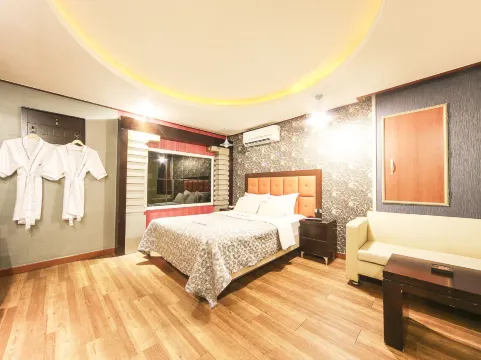 Gunsan Shall - Gunsan