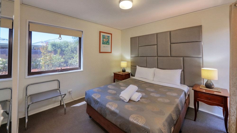Executive Hideaway - Benalla