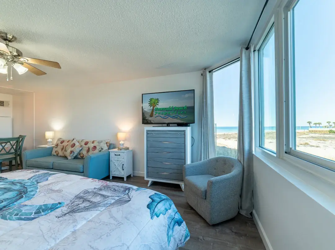 Beach Views And Resort Amenities - Charming Coastal Retreat - Panama City Beach, FL