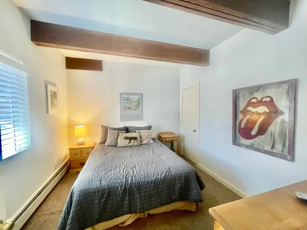 Minimum Age Requirement - Chic Retreat - Breckenridge, CO