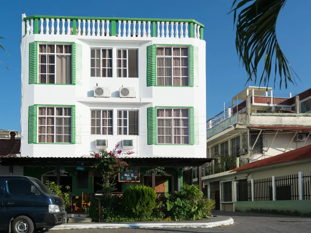 Hotel Y Restaurante Casa Amelia - San Benito