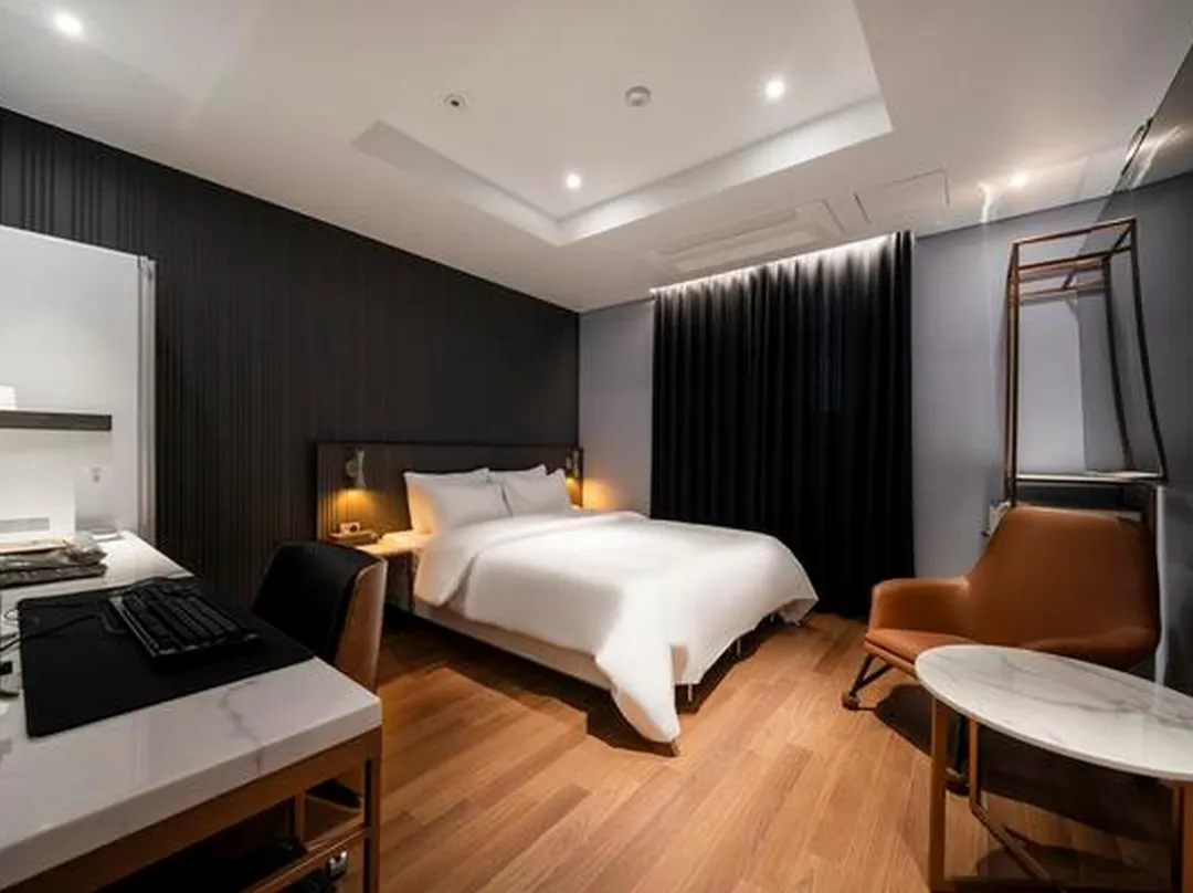 Osan Hotel Mico - Osan