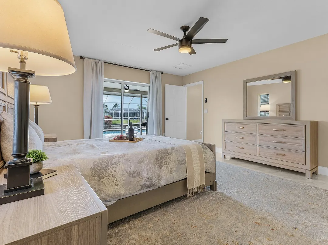 Heated Pool, Freshwater Canal And Kayak Adventure - Exquisite Retreat - Cape Coral, FL