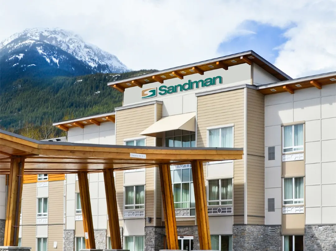 Sandman Hotel And Suites Squamish - Squamish