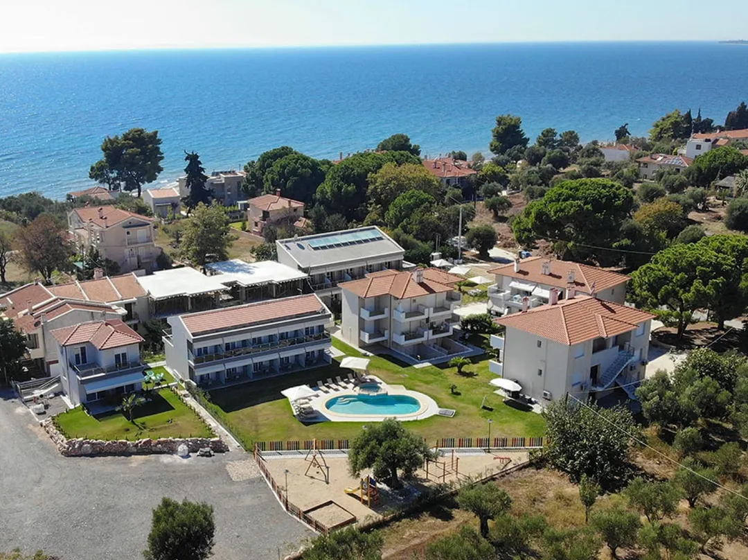 Finikas Garden Beach Resort Nikiti - Halkidiki
