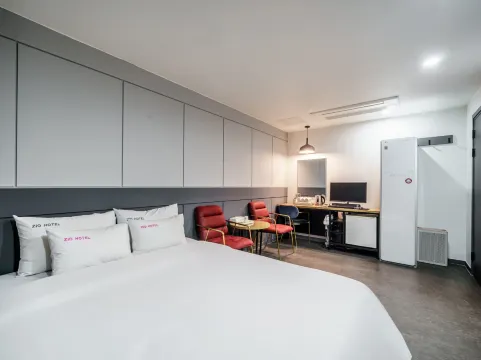 Zio Hotel - Gunsan-si