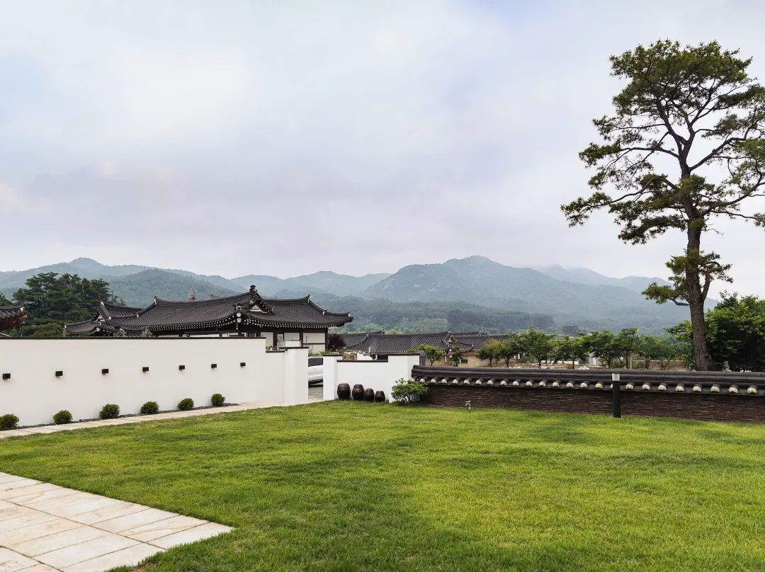 Gyeongju Hwarangroo - Gyeongju-si