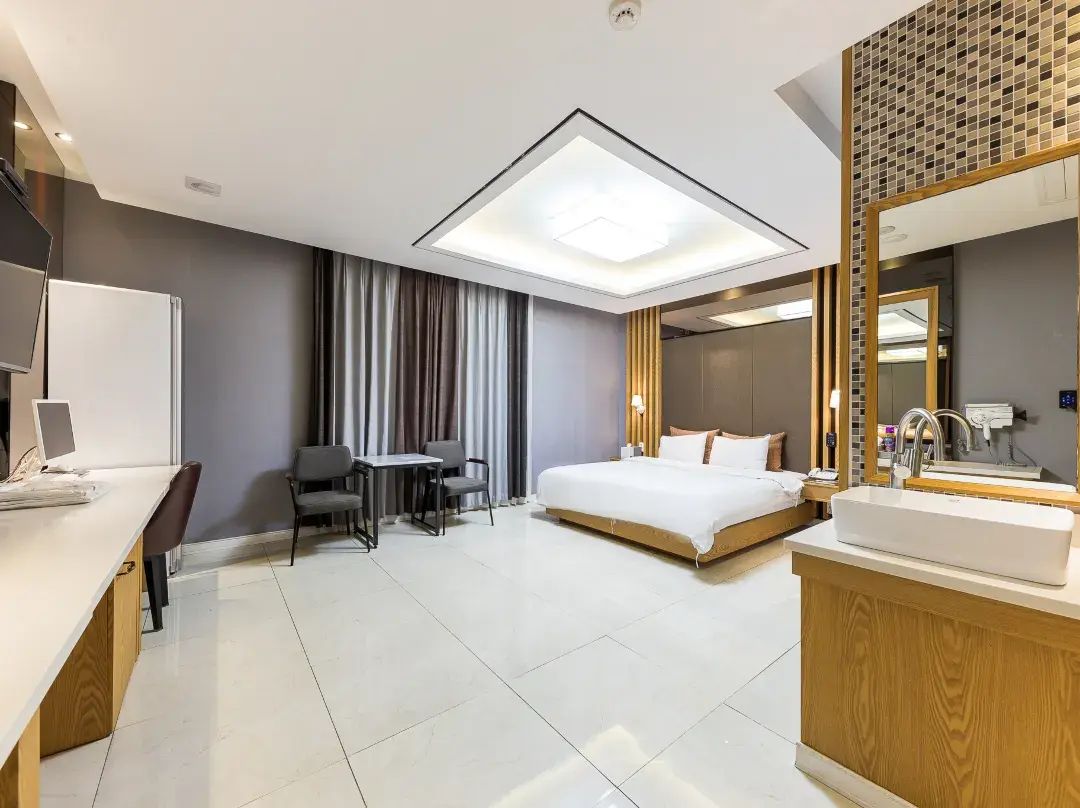 Seosan Hello Hotel - 서산시