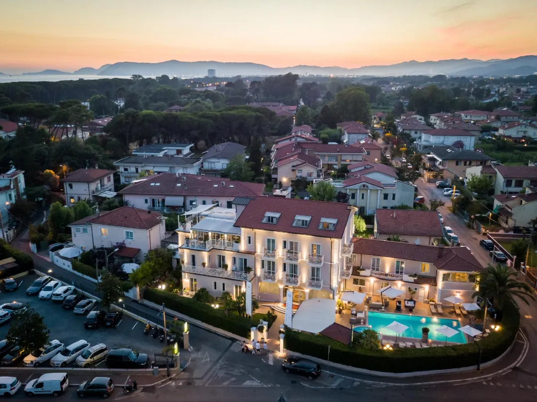 Hotel Luna - Marina di Massa