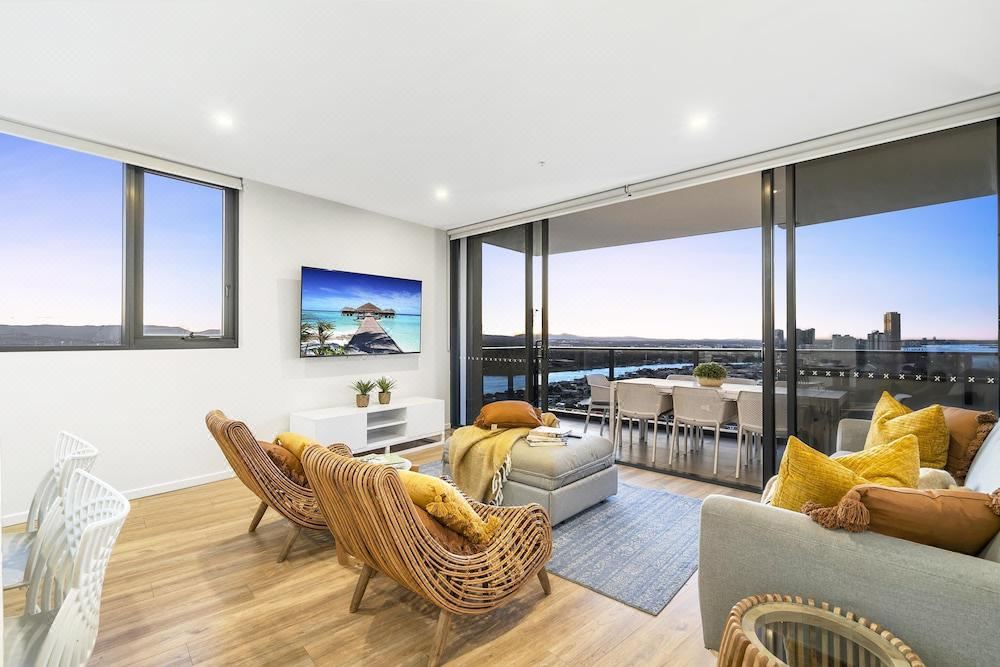 Ruby Apartments - Qstay - Surfers Paradise