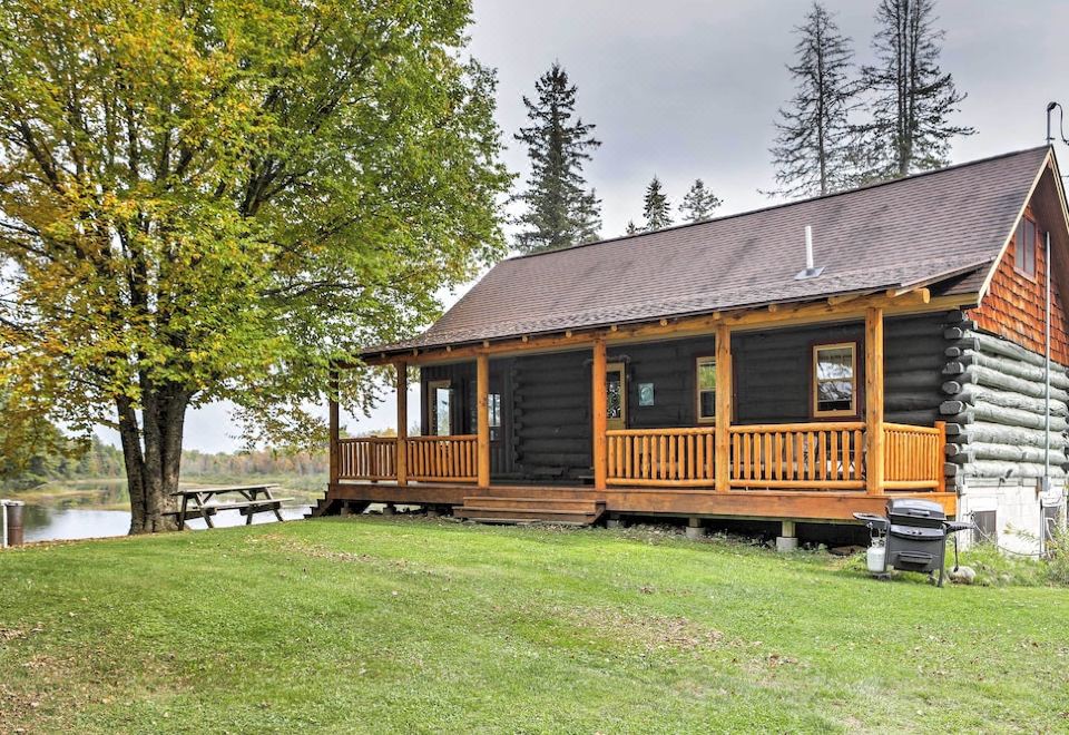 Lakefront Mercer Cabin w/ Fire Pit & Porch,Mercer - Updated Prices ...