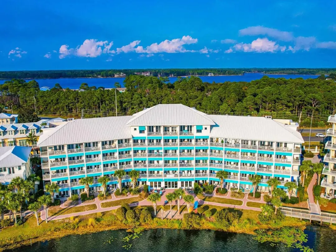 Lake Views And Direct Beach Access - Stunning Coastal Oasis - Rosemary Beach, FL