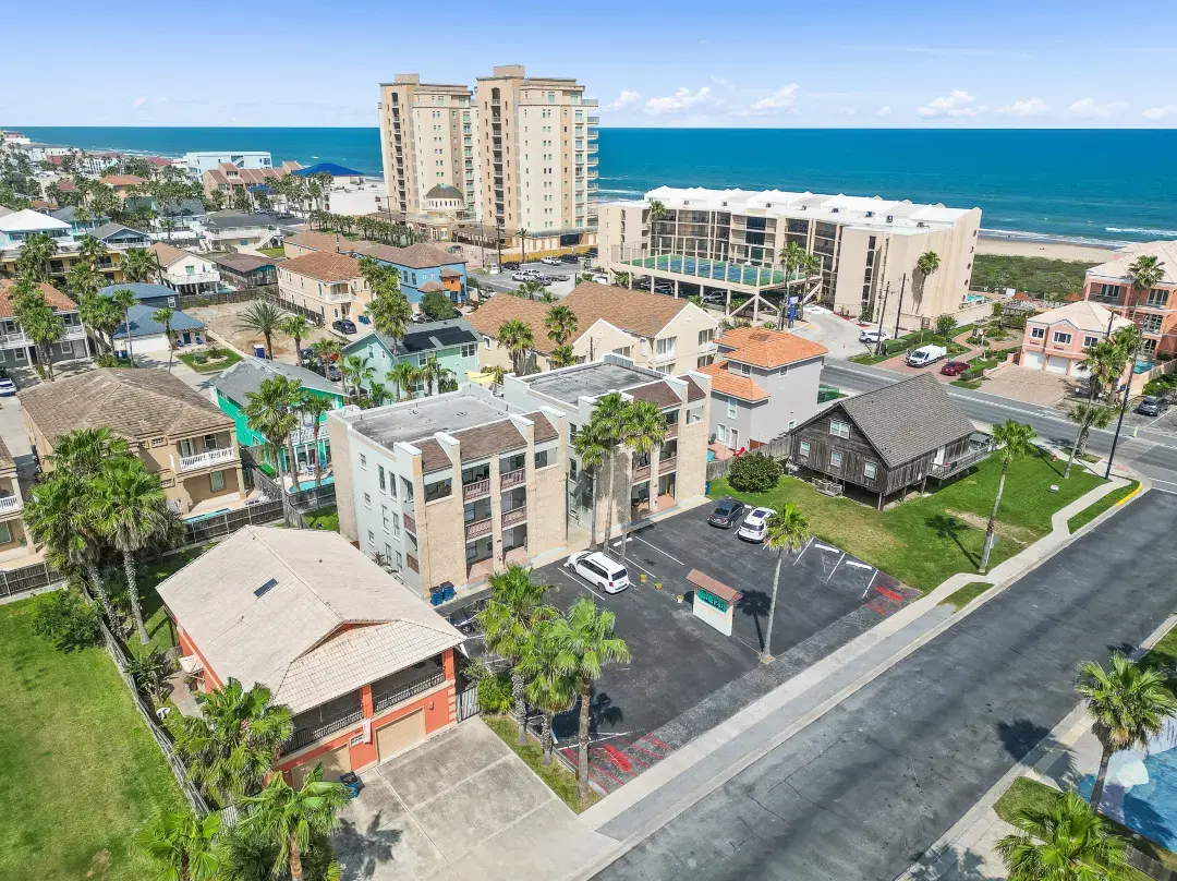 Stunning Sea La Vie Escape - Beach Access, Wifi, Parking - South Padre Island