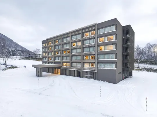 Hinode Hills Niseko Village, Curio Collection By Hilton - Niseko