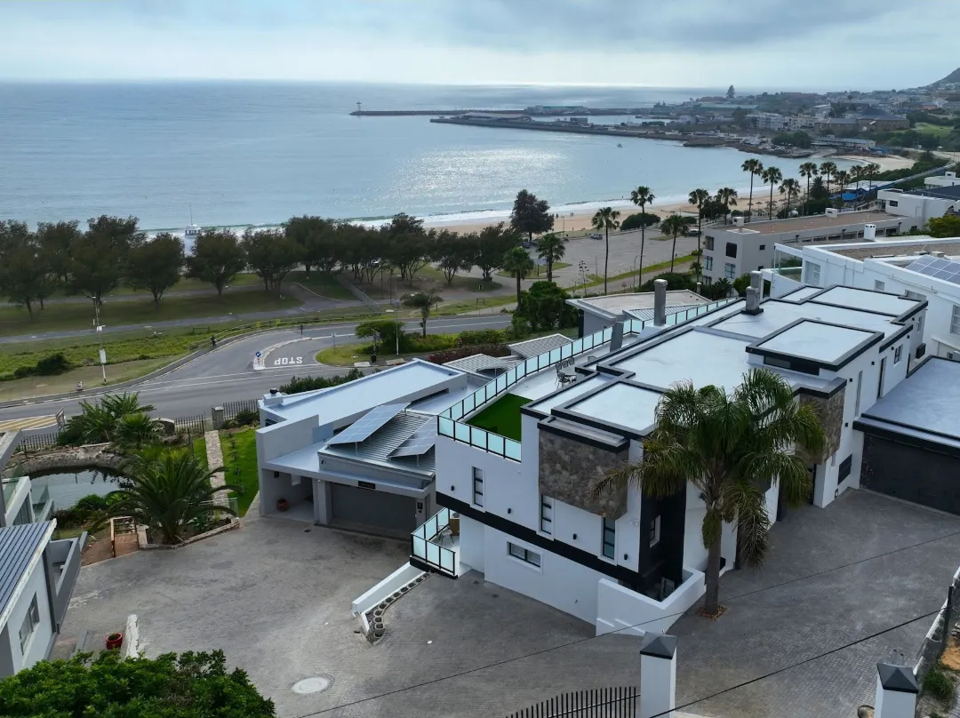 Mosselbay Waterfront Accomodation - Mossel Bay
