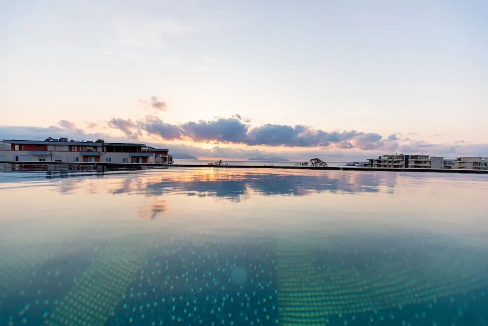 Ames Hotel & Spa - Vlorë