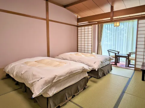 Tonamino Shogawaso Ichimantei - Toyama Prefecture, Japan