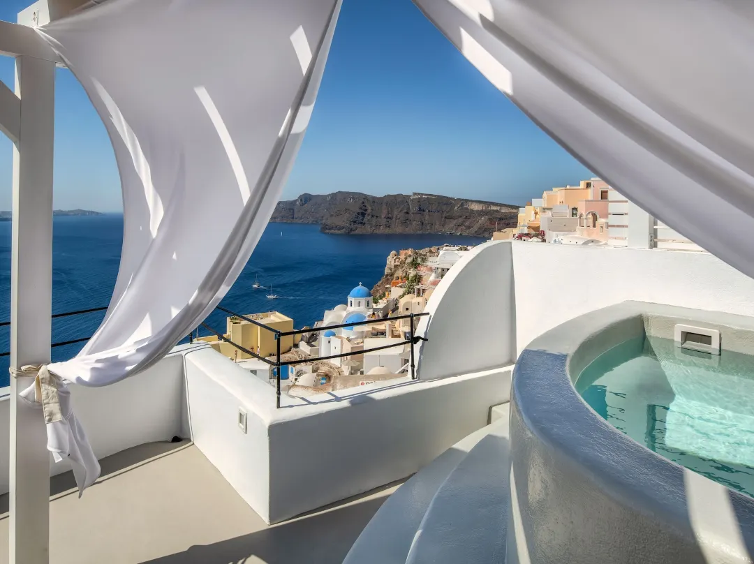 Kaleidoscope Oia Suites - Santorini