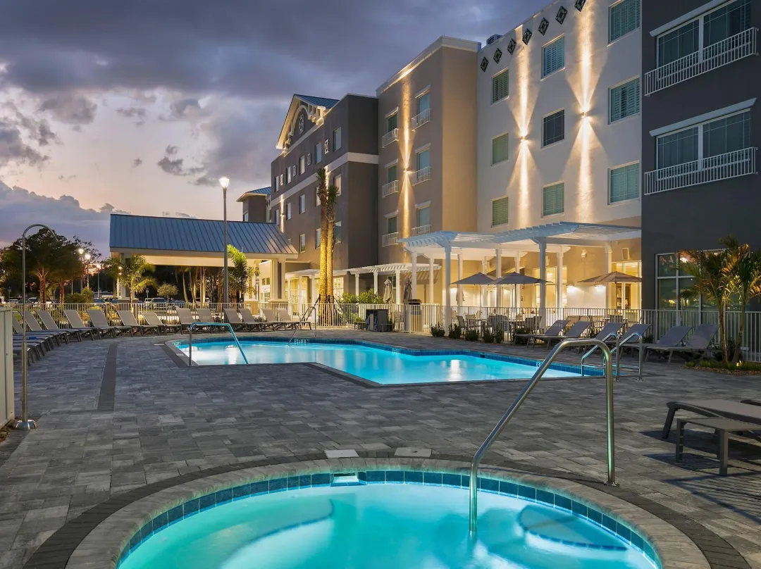 Carlisle Inn Sarasota - Sarasota, FL