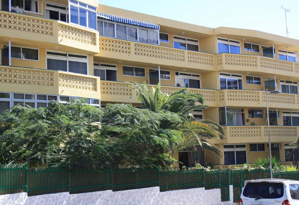 Faisan (Playa del Ingles) - 2026 Prices, Reviews & Deals | Trip.com