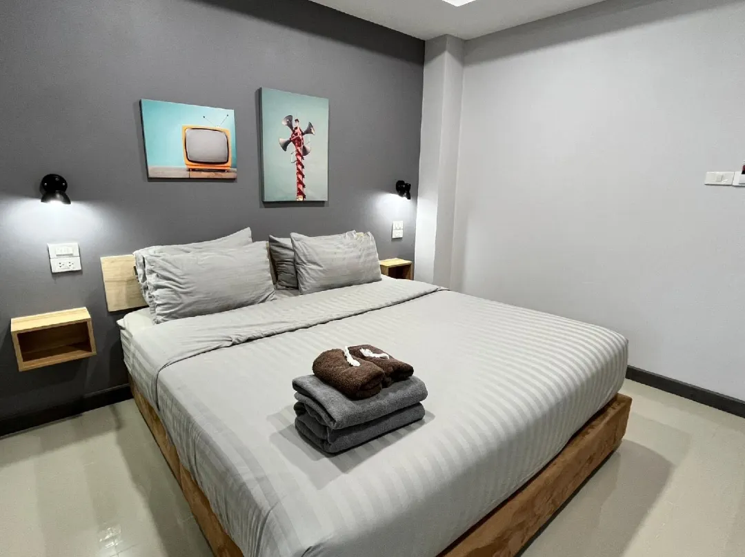 The Hub Hotel Surin - Buriram