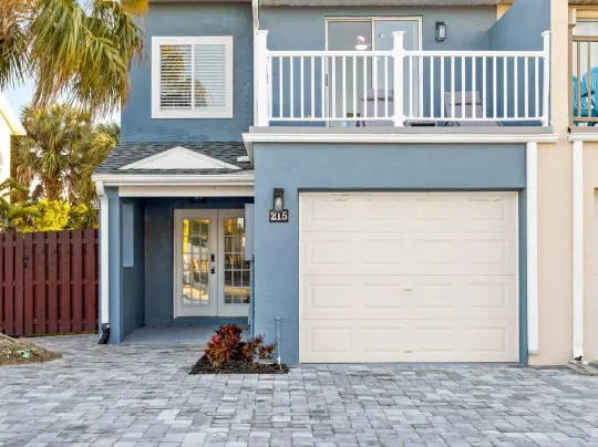 Hot Tub And Spacious Patio - Modern Coastal Retreat - Cape Canaveral, FL