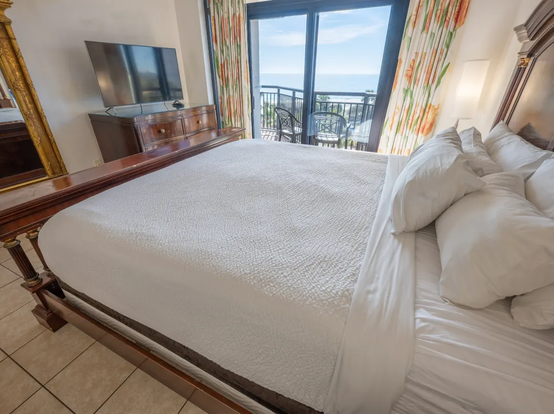 Direct Oceanfront Views And Resort Amenities - Stunning Coastal Escape - Myrtle Beach, SC