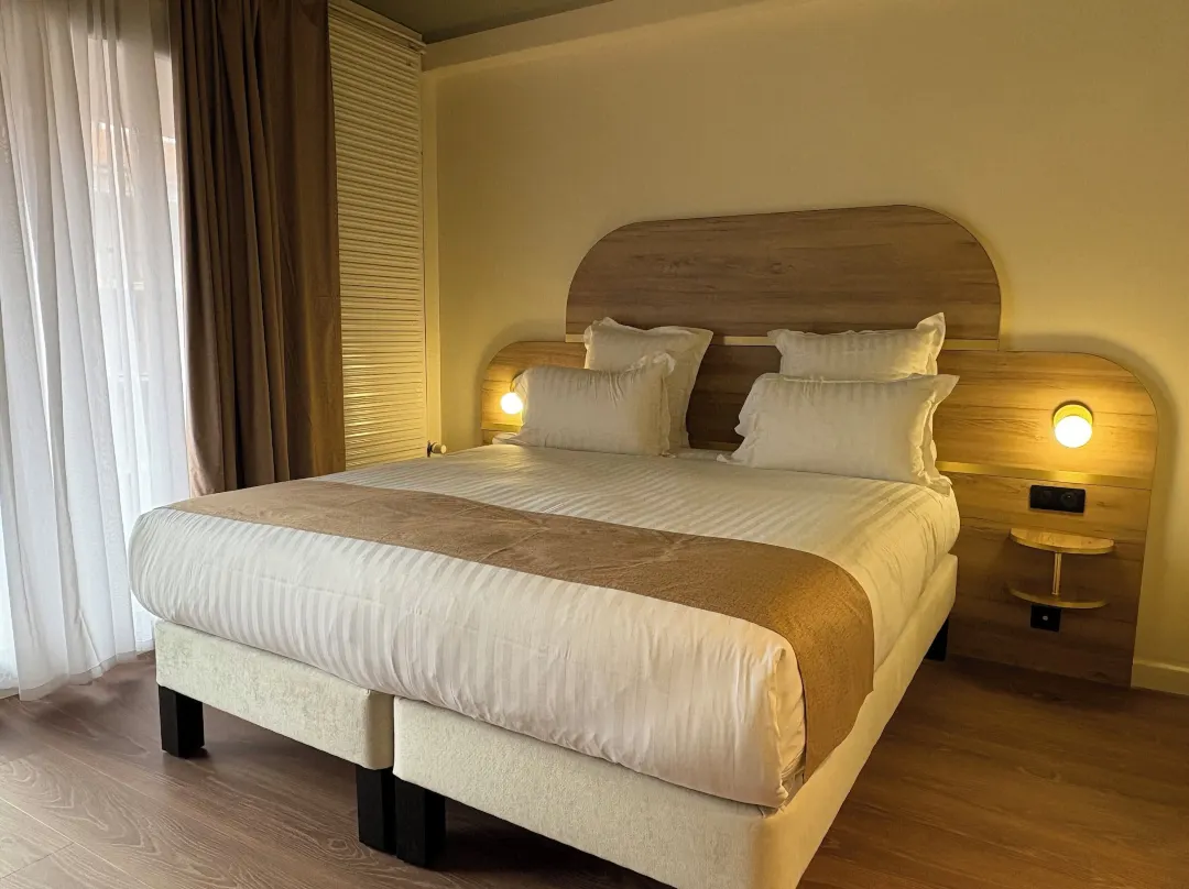 Cit'hôtel Restaurant Le Chris'tel - Le Puy-en-Velay