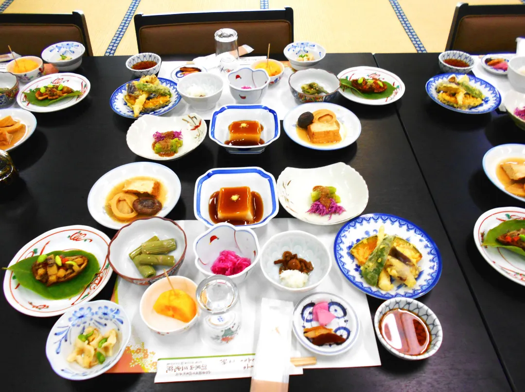 Mount Haguro, Sanko-in Temple - Tsuruoka