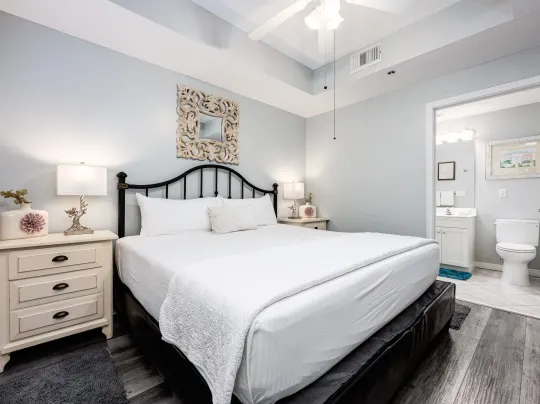 Ocean View And Lagoon Pool Access - Spacious Coastal Retreat - Okaloosa Island, FL