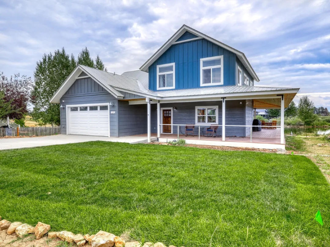 Lake Access And Rustic Elegance - Stunning Modern Haven - Pagosa Springs, CO