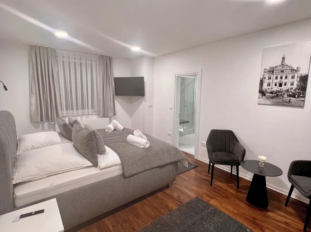 Hotel Am Schlossplatz - Baden-Württemberg