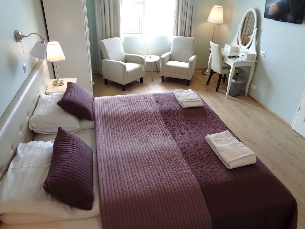 Hali Country Hotel - Island