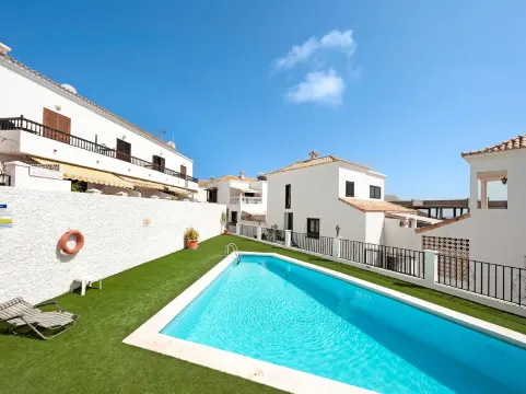 Casa Sarita - Un Refugio Con Estilo En El Soleado Sur De Tenerife - Tenerife