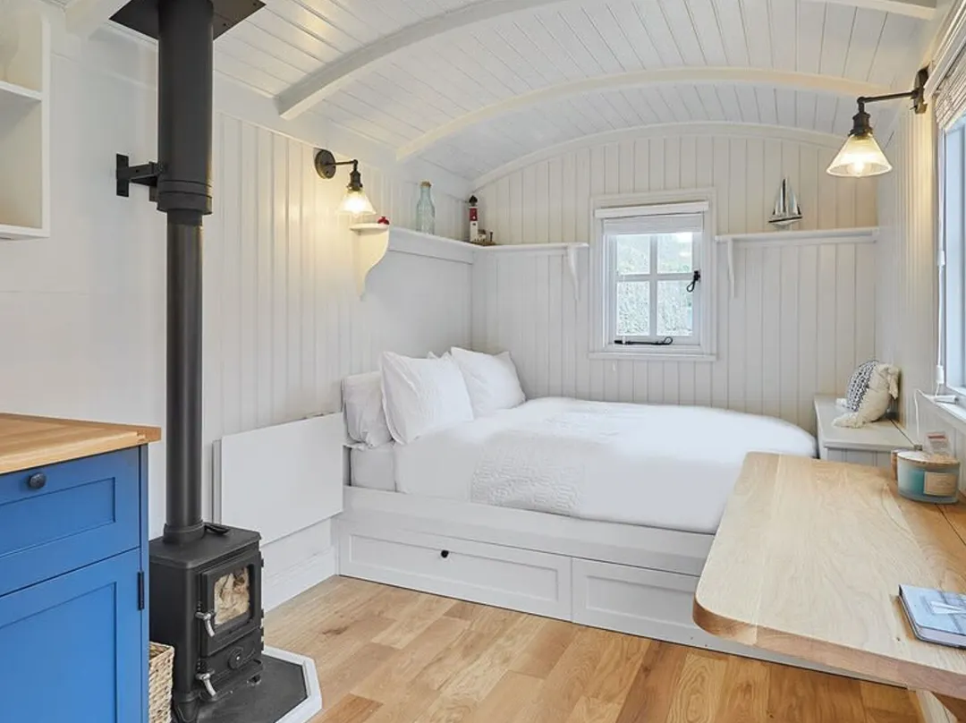 Host & Stay - The Lobster Pot - Saltburn-by-the-Sea
