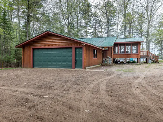 Scenic Lake Access And Fire Pit - Stunning Cozy Escape - St. Germain, WI