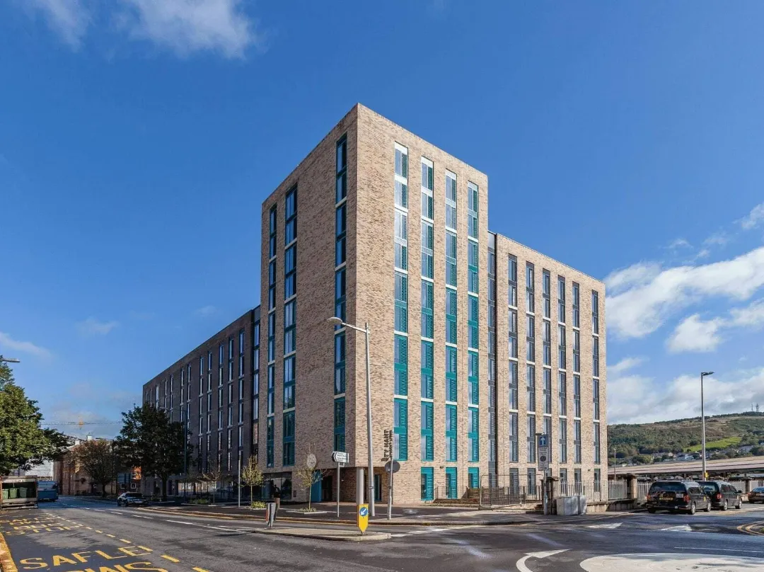 For Student Only - Ty Nant In Swansea - Swansea