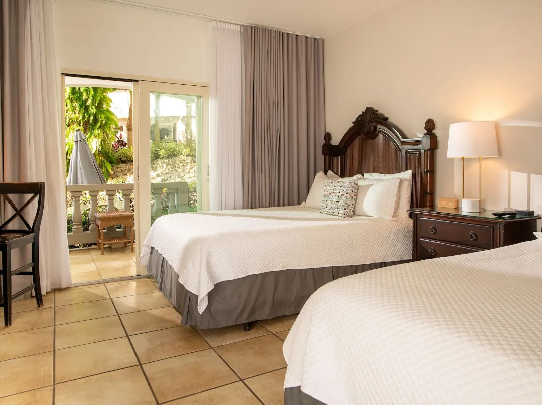 Lazy Parrot Inn - Rincón
