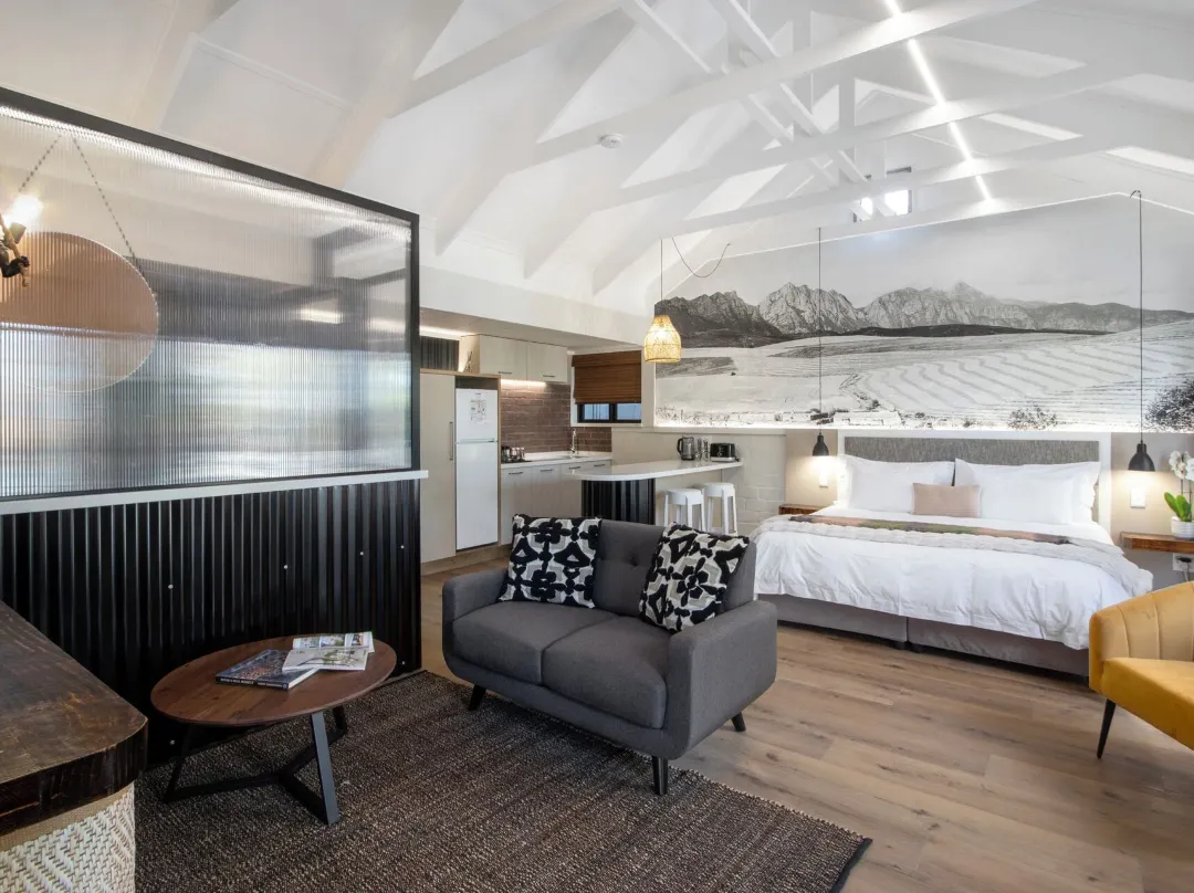 Hornbill House Self Catering Accommodation - Hermanus