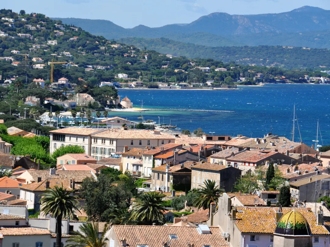 Mobil-home Vue Montagne à Roquebrune-sur-argens, France - Le Muy
