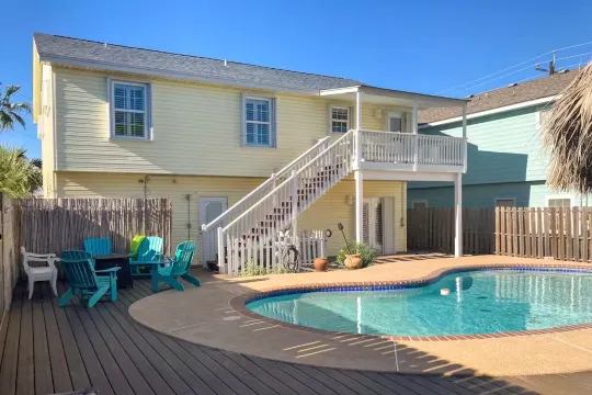 Private Pool, Outdoor Bar, And Fun Area - Stunning Coastal Oasis - Port Aransas, TX