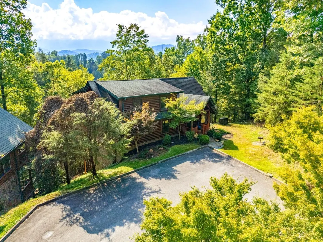 Spacious Deck And Hot Tub - Charming Mountain Escape - ガットリンバーグ, TN