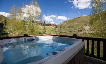 5-Bedroom 4 Bath Home,Sleeps 10, on Free Town of Vail Bus Route, Vail ...