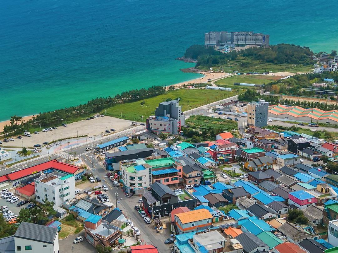 Sogcho Woldeu Pensyeon - 束草市